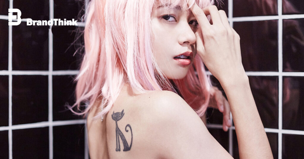 คุยกับ ‘บุ้ง’ นางแบบ Onlyfans กับความเปลือยที่ให้มากกว่า ‘เงิน’ - BrandThink